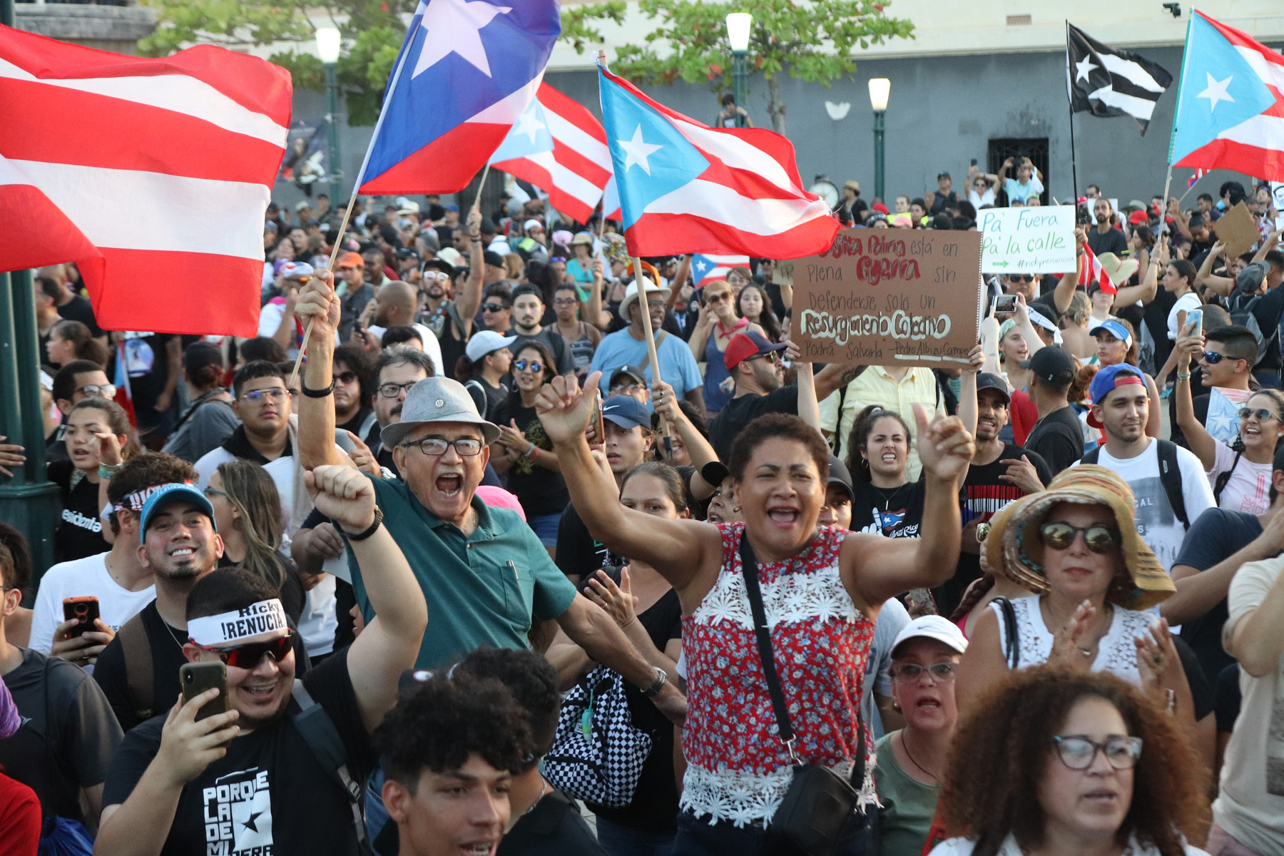 Puerto Rico: (FOTOS + VIDEO) El pueblo en las calles exige que el ...